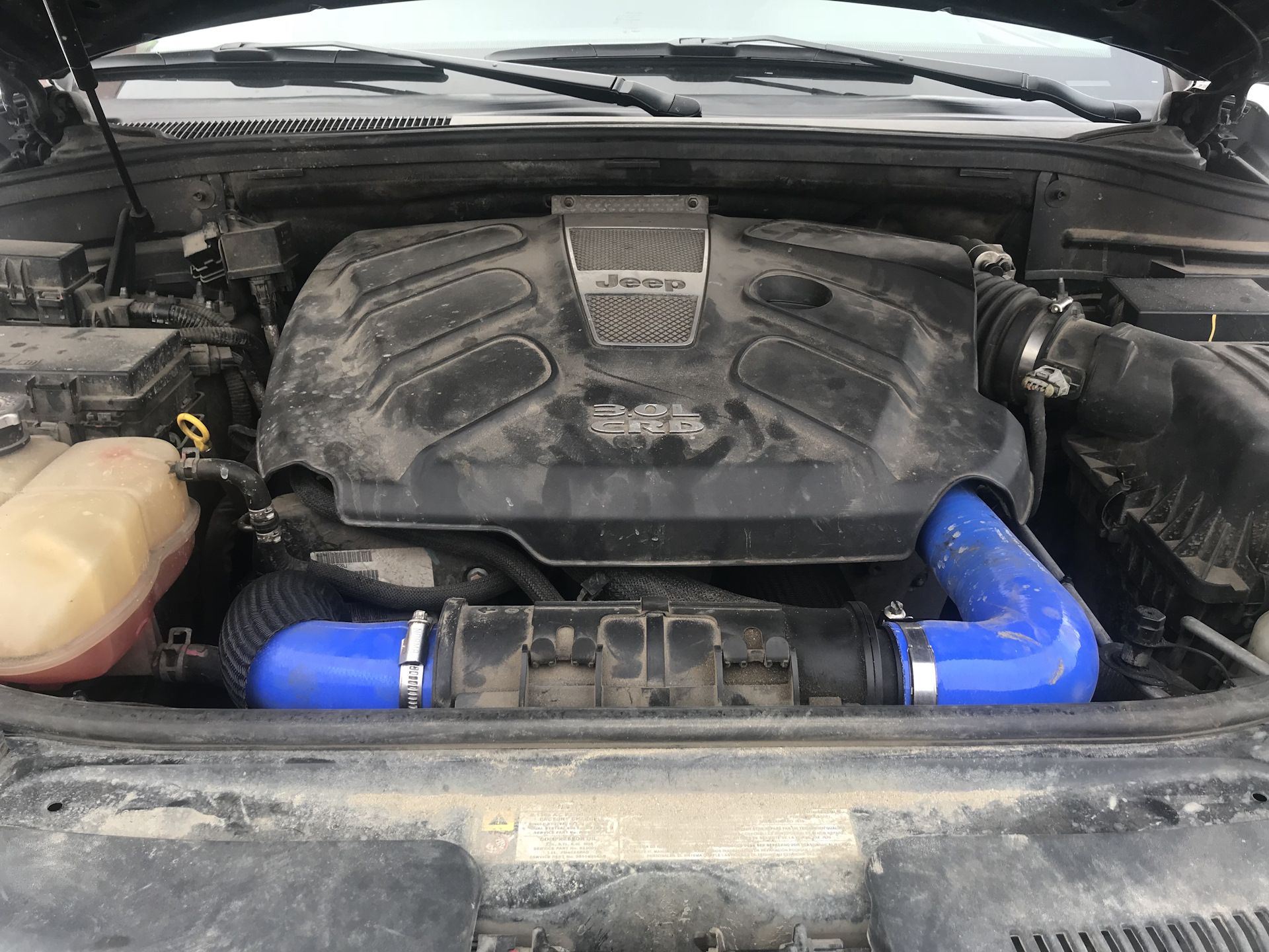 Патрубки установлены — Jeep Grand Cherokee (WK2), 3 л, 2012 года ...