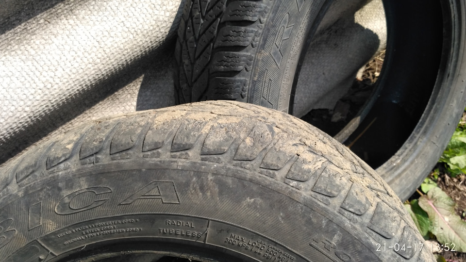 Лопнул кодрд ещё одного колеса — Volkswagen Passat B4 1 8 л 1995 года шины Drive2