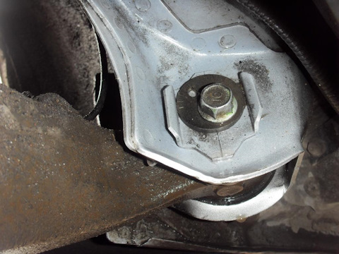 WHT002053 Эксцентриковый болт M12X1,5X65 VAG | Запчасти на DRIVE2