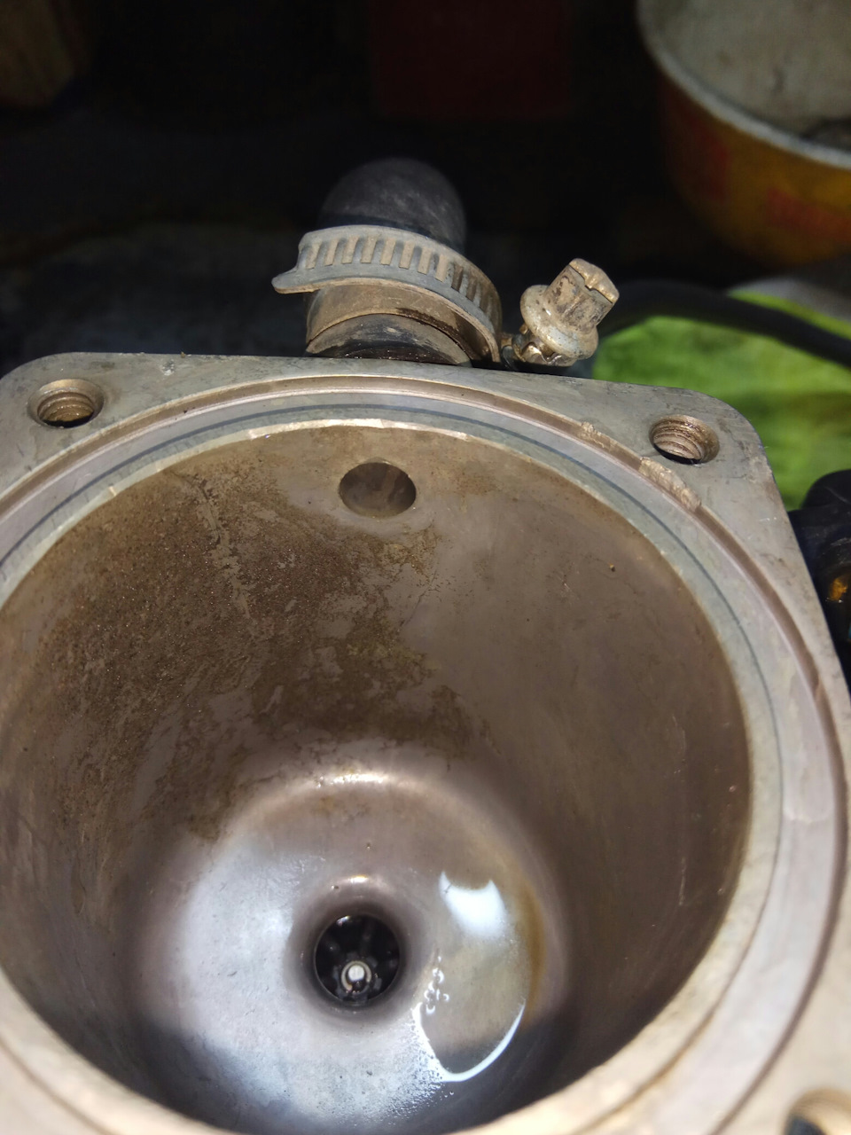 Течь антифриза через подогреватель — Toyota Mark II (90), 2,5 л, 1992 ...