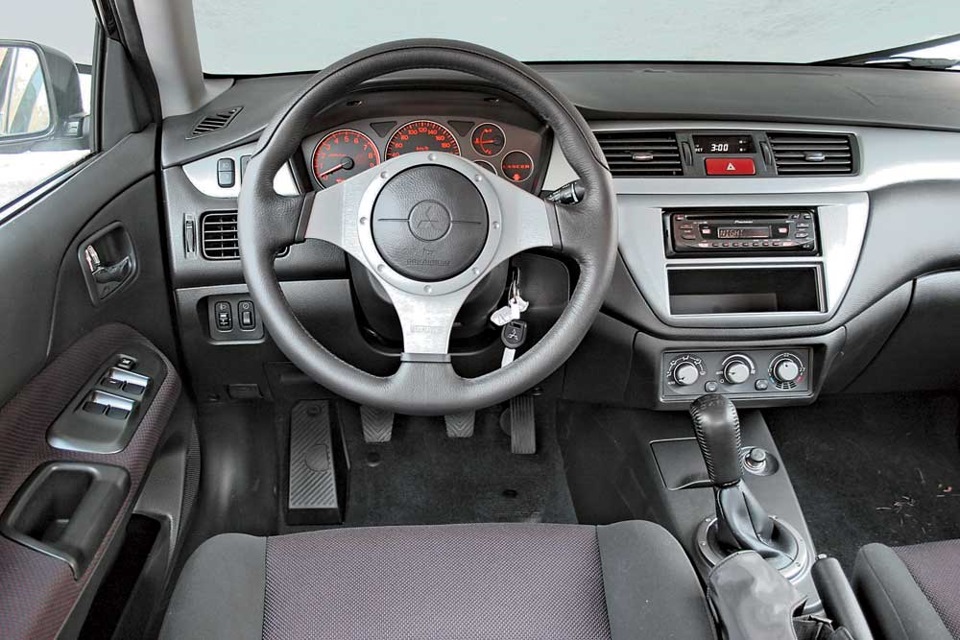 momo lancer 9 на carisma(Встанет/Не?) — Mitsubishi Carisma, 1,6 л, 2003 ...