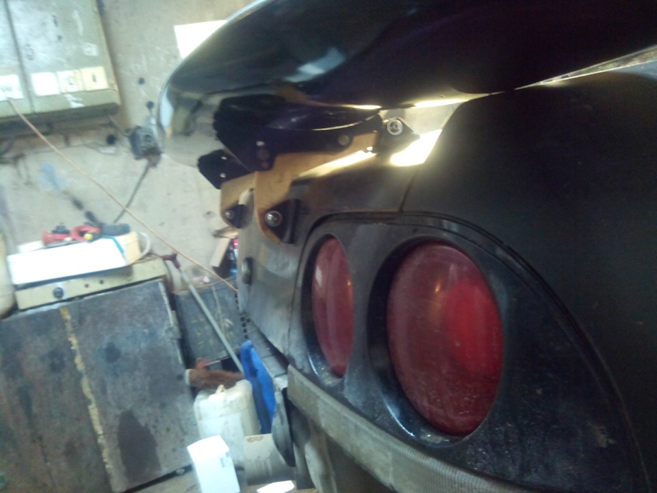 Спойлер, а-ля Do Luck — Nissan Skyline (R33), 2,5 л, 1995 года | тюнинг ...