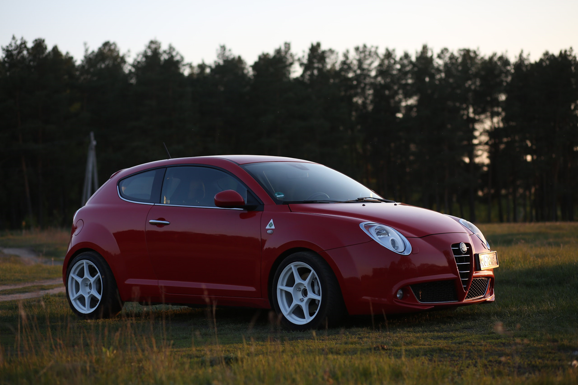 Закат солнца вручную — Alfa Romeo Mi.To, 1,4 л, 2008 года | фотография ...