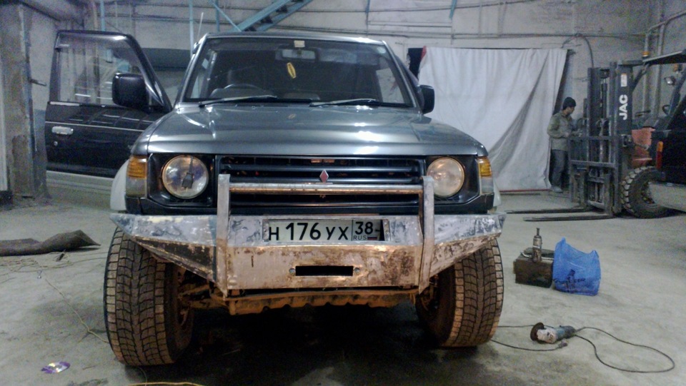 подрос вверх еще не на много. — Mitsubishi Pajero (2G), 2,8 л, 1991 ...