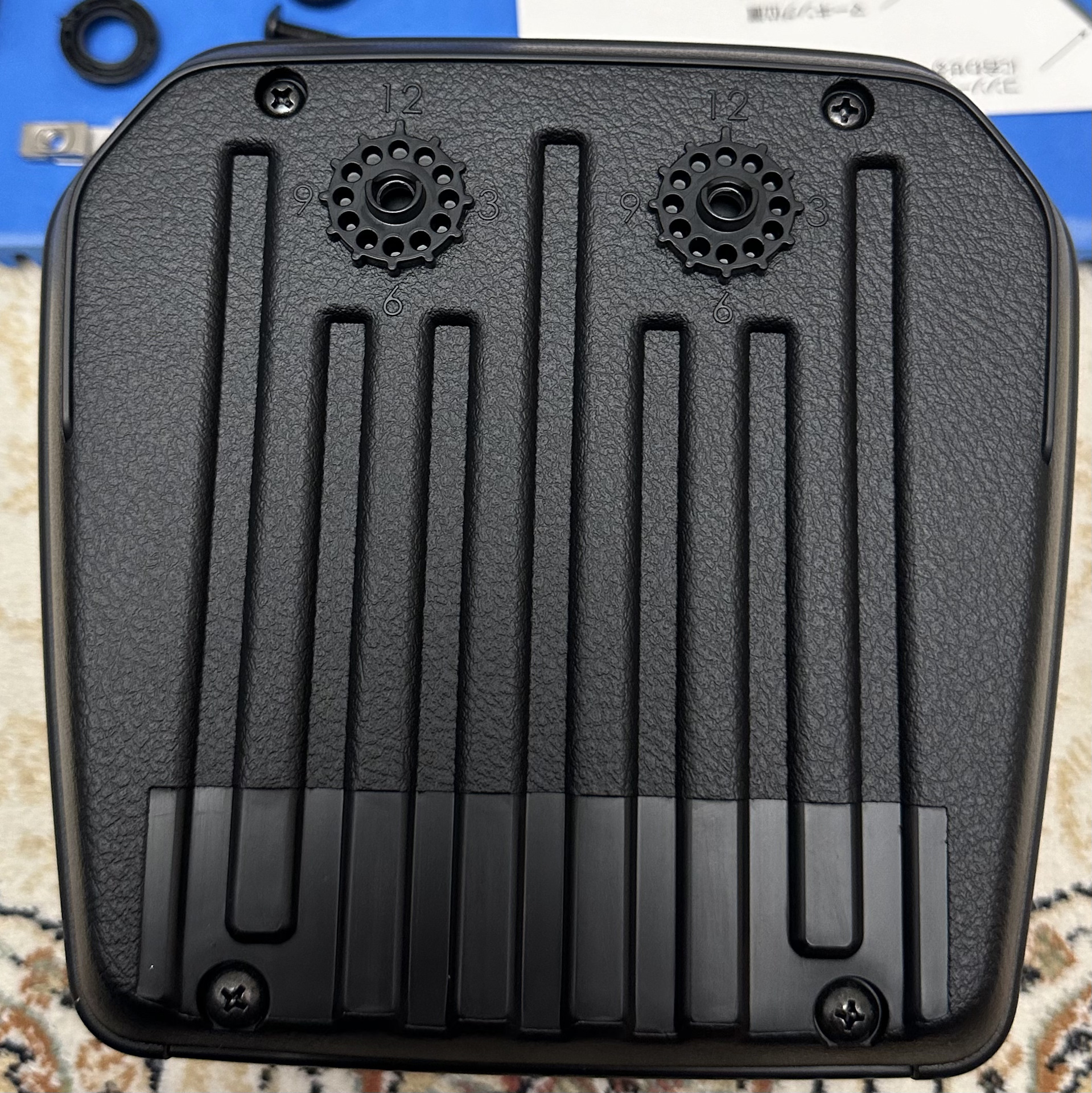 Clean Box #2 — Toyota Camry (XV70), 3,5 л, 2019 года | аксессуары | DRIVE2