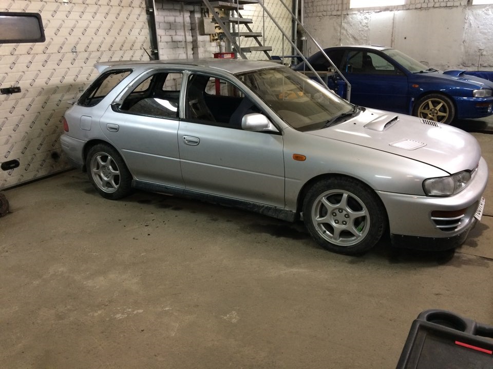 Решил освежить покраску и подобрать сопли. — Subaru Impreza WRX (GC/GF ...