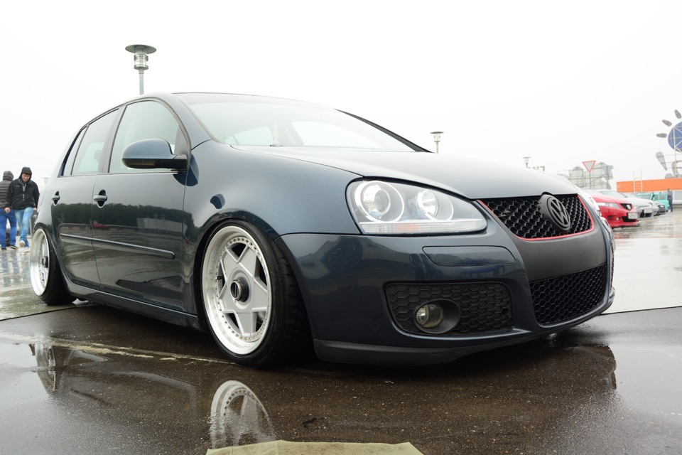 Slammest 2013 (часть 1) — Volkswagen Golf GTI Mk5, 2 л, 2008 года | фотография | DRIVE2
