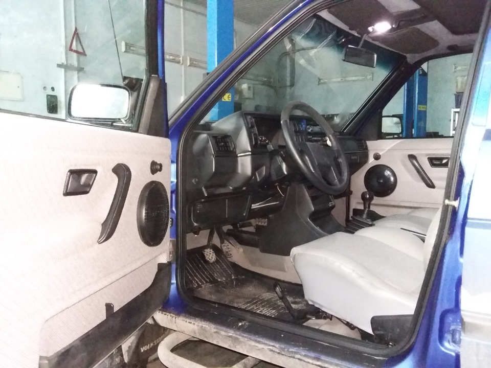 Карты дверей пластиковые, 16.5см Динамики — Volkswagen Golf Country, 1 ...