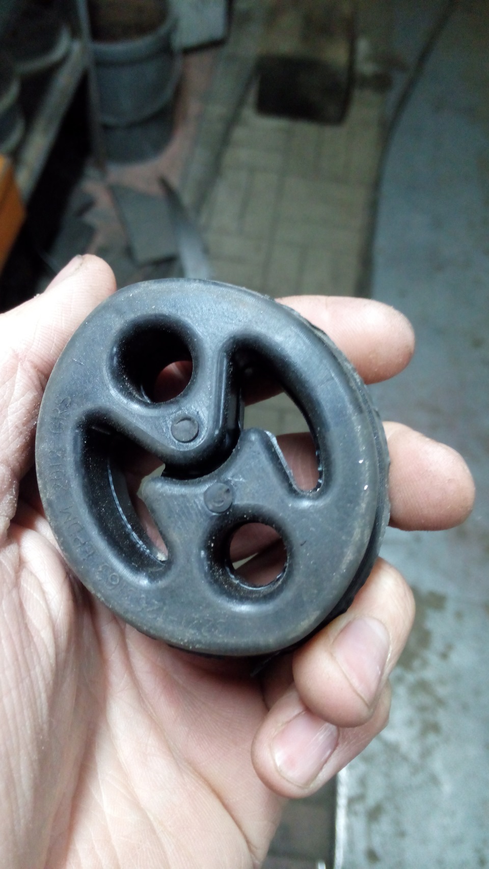 左 Выхлоп custom… — Toyota Corolla Levin (AE110/111), 1,6 л, 1997 года ...