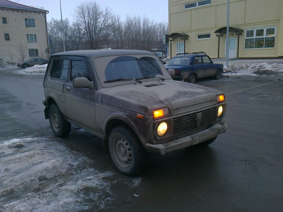Вот и все Шмелька — Lada 4x4 3D, 1,7 л, 2010 года | фотография | DRIVE2