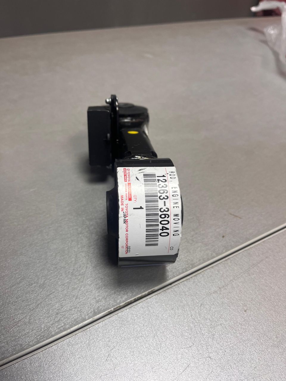 1236336040 ПОДУШКА ДВИГАТЕЛЯ (ИНСУЛЯТОР) TOYOTA LEXUS | Запчасти на DRIVE2