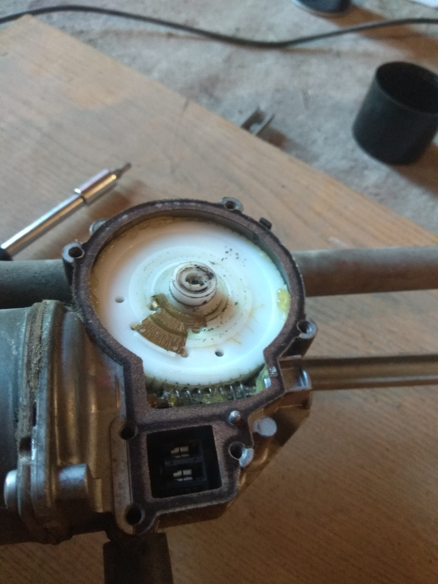 Замена ТРВ — Land Rover Freelander 2 (L359), 2,2 л, 2008 года | своими ...