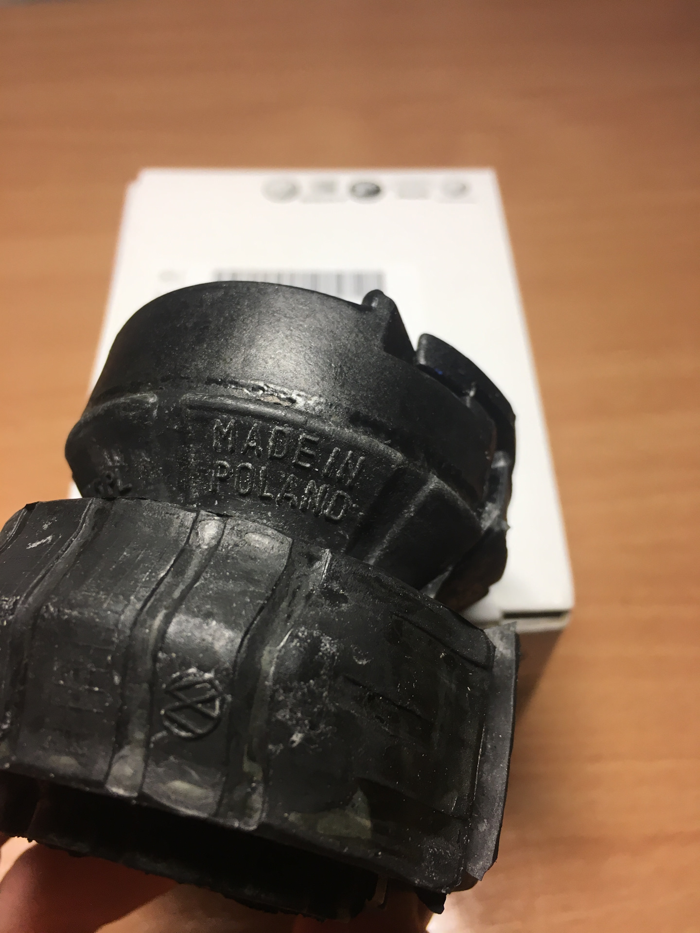 Втулки стабилизатора перед-зад — Volkswagen Touareg (1G), 3 л, 2007 ...