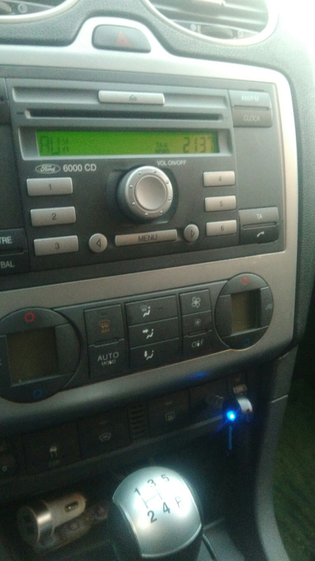 блютуз аукс — Ford Focus Sedan II, 1,6 л, 2006 года | автозвук | DRIVE2