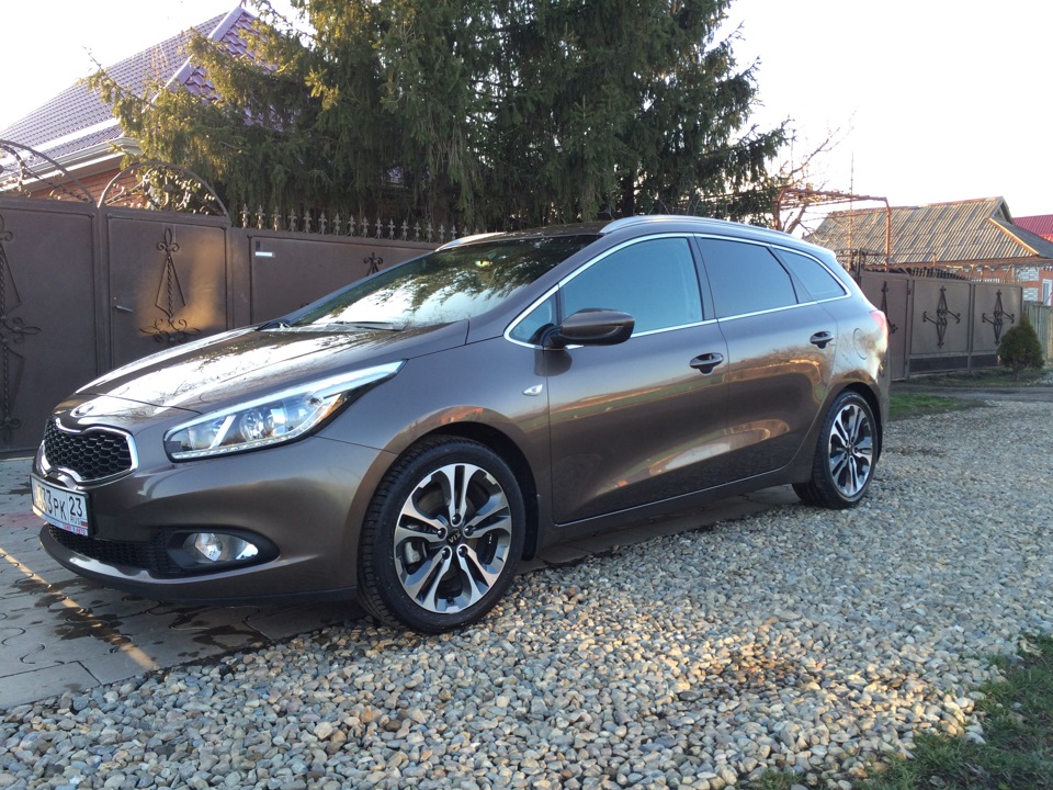 Новая резина и оригинальные R17 Ceed — KIA Ceed SW (2G), 1,6 л, 2013 ...