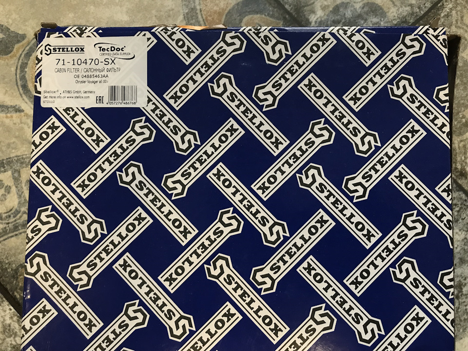 Замена салонного и воздушного фильтра — Chrysler Pacifica (1G), 3,5 л ...