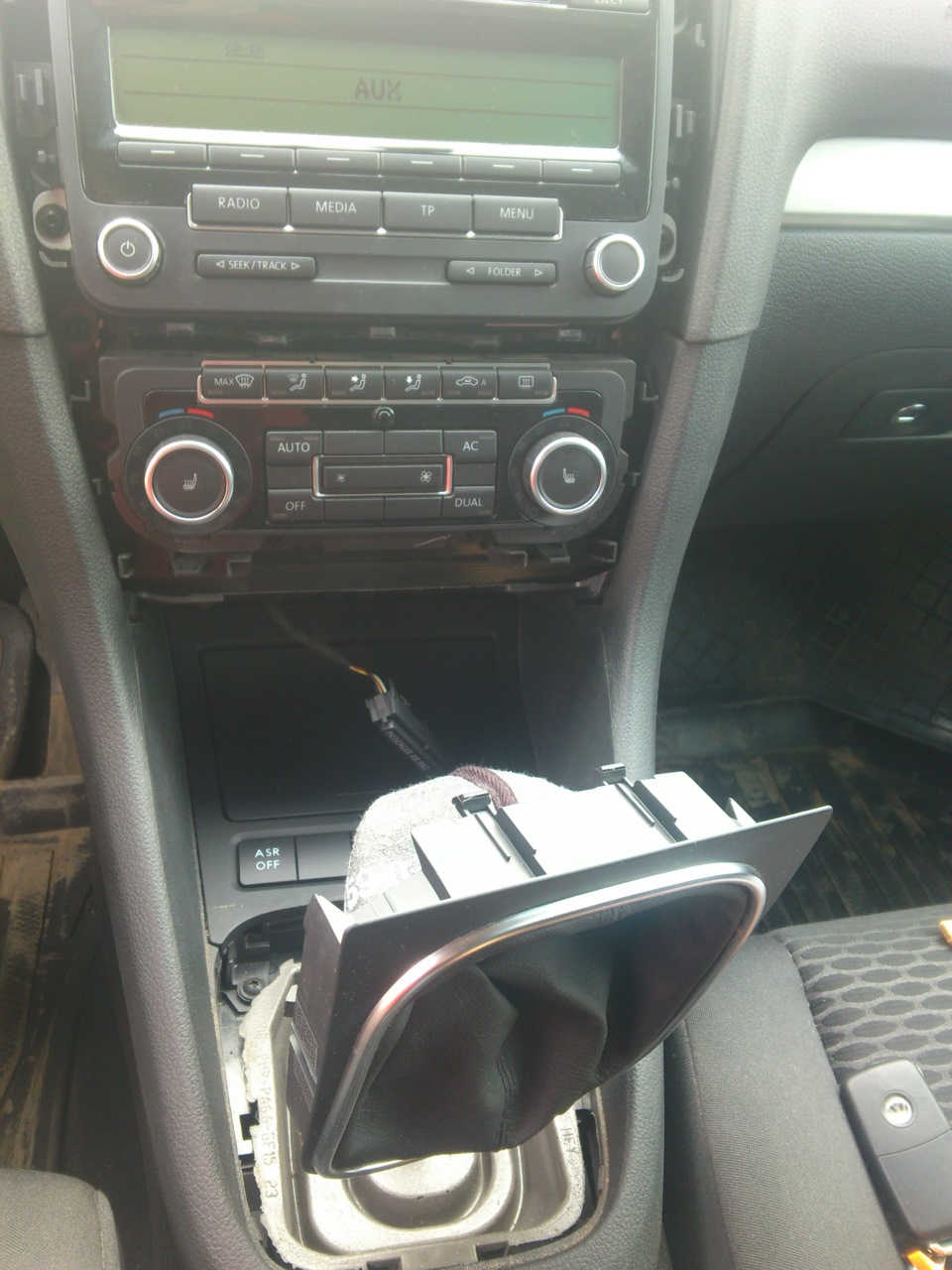 USB-fail RCD-310 — Volkswagen Golf Mk6, 1,6 л, 2011 года | автозвук ...
