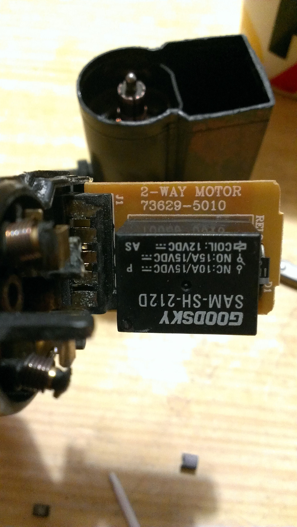 Замена передних тормозов. — Hyundai Elantra (3G), 2 л, 2001 года ...