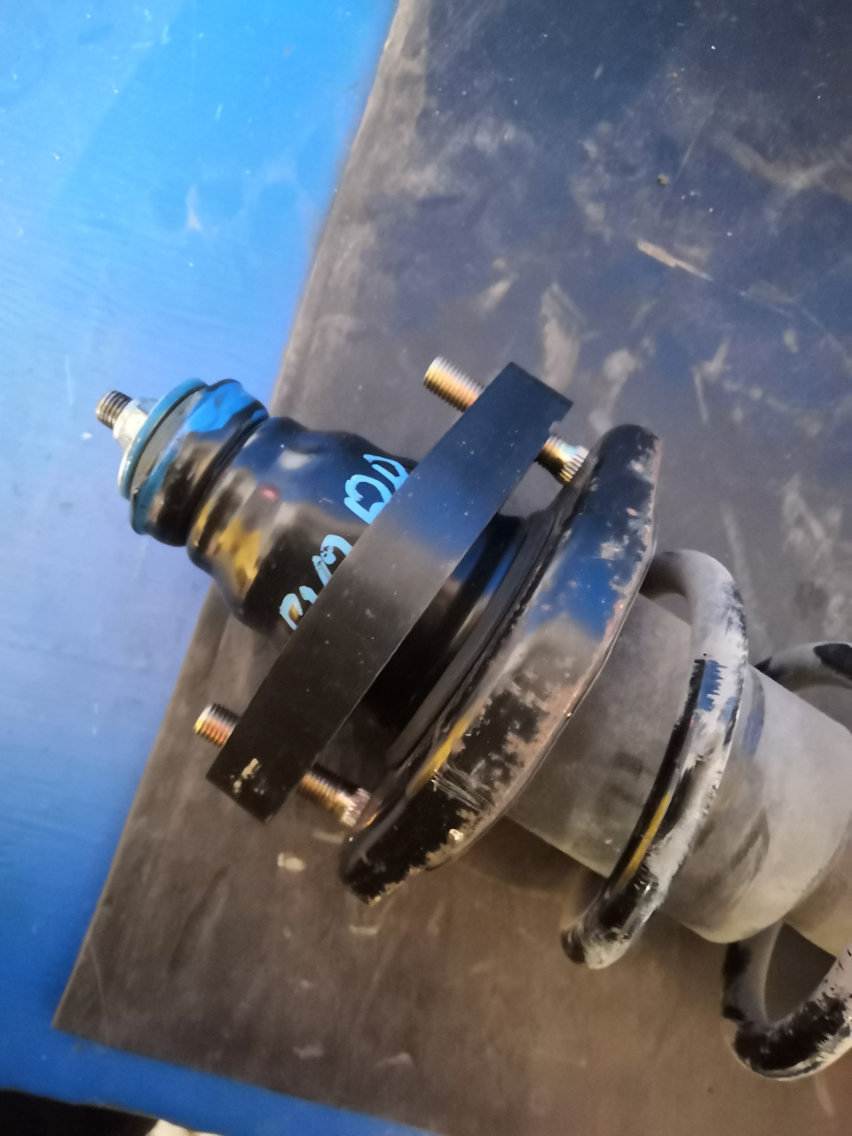 Установка проставок задних стоек — Honda Civic Hatchback (7G), 1,7 л ...