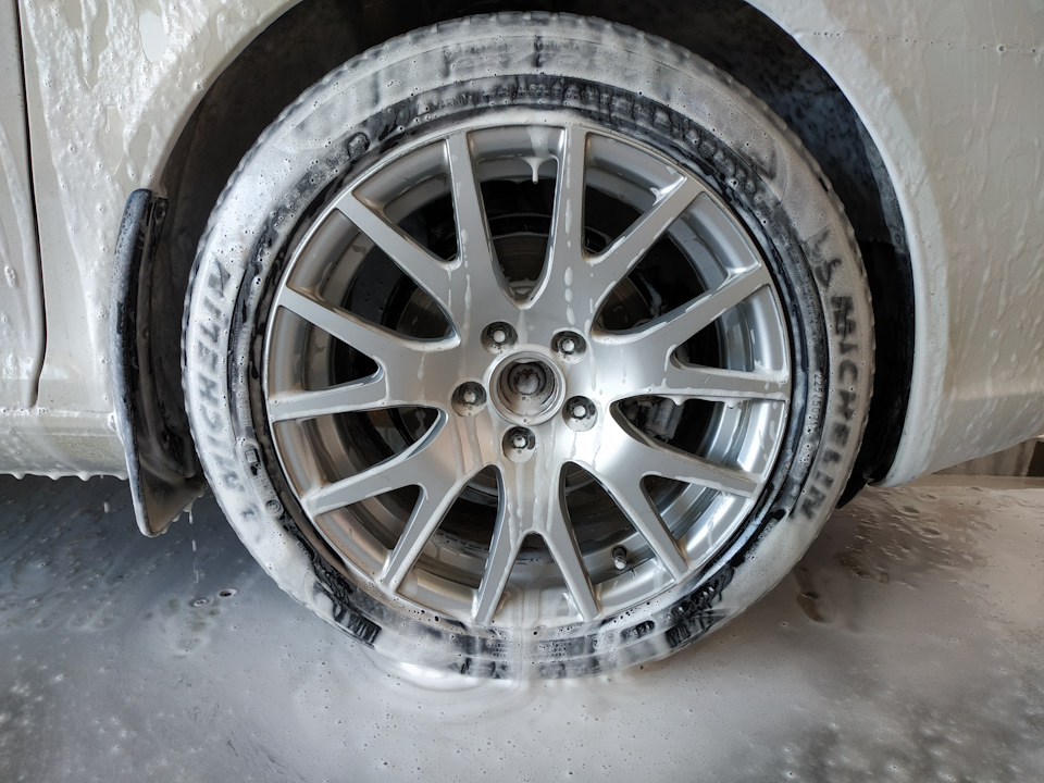 Заглушки на колесные болты, секретки, колпачки — Skoda Octavia A5 Mk2 ...