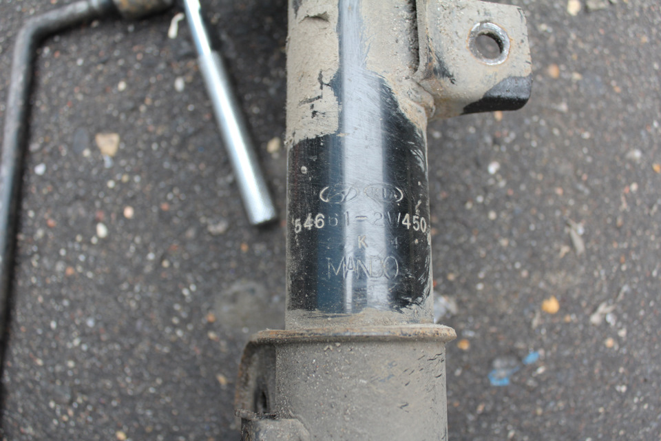 546612W450 АМОРТИЗАТОР "SANTA FE 2.4Л", МАКСИМАЛЬНО РАЗРЕШЕННАЯ МАССА ...