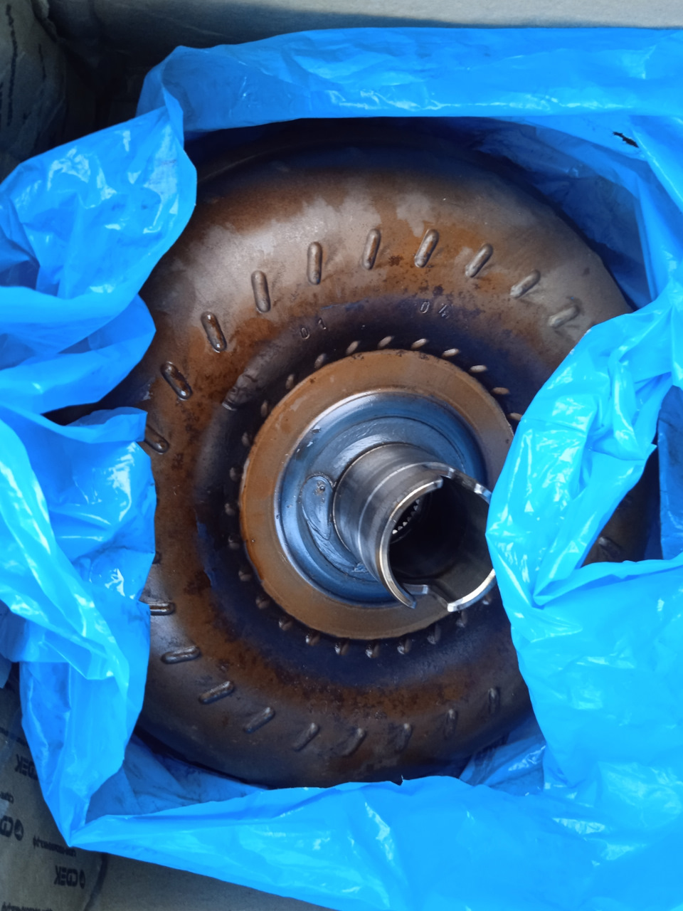 Замена гидротрансформатора "бублик" — BMW 5 series (E60), 2,5 л, 2004 ...