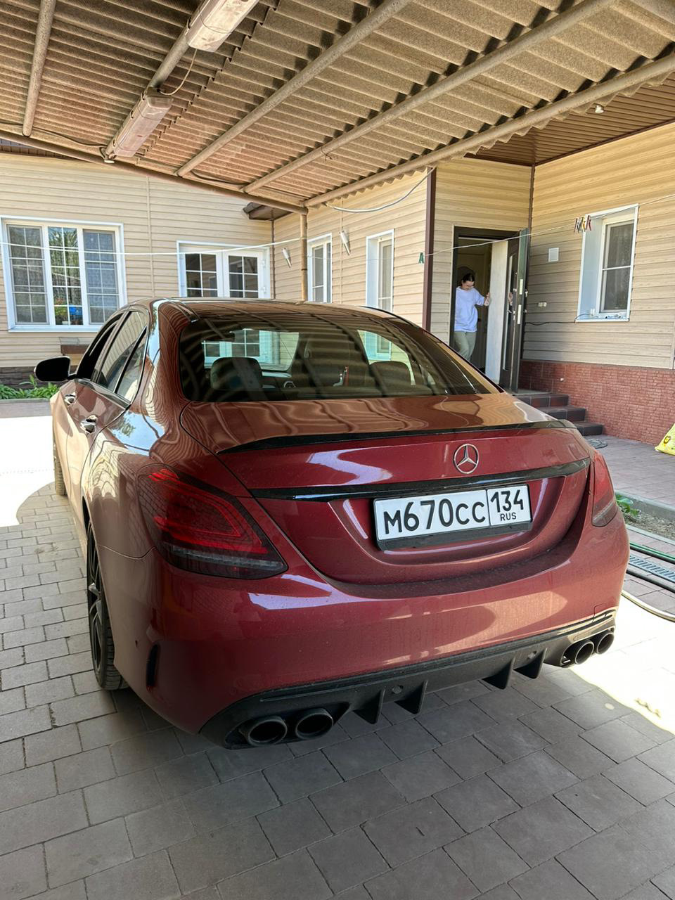 Регистрация и рамки на номера (RCS) — Mercedes-Benz C 43 AMG (W205), 3 ...