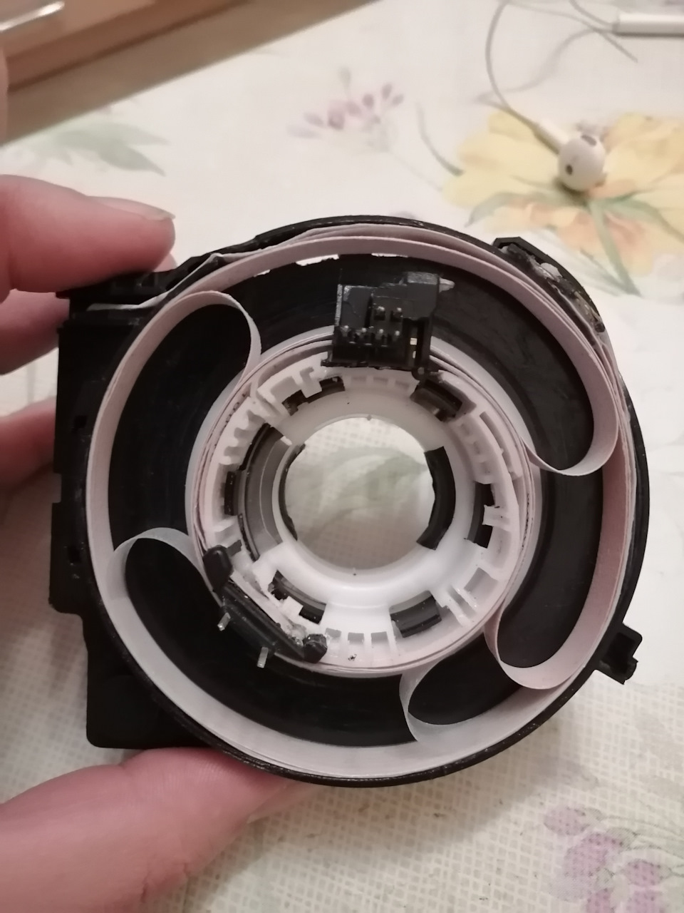 Установка обогрева руля — Volkswagen Polo Sedan, 1,6 л, 2016 года ...