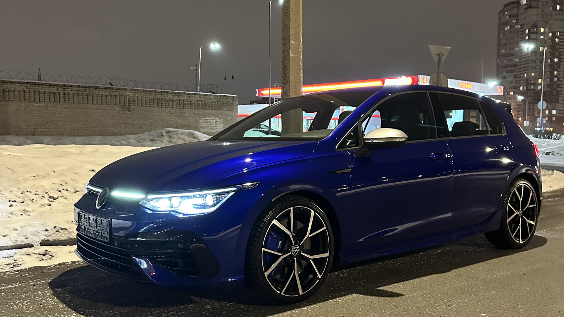 Volkswagen Golf R Mk8 2.0 бензиновый 2022 | Blue Devil на DRIVE2