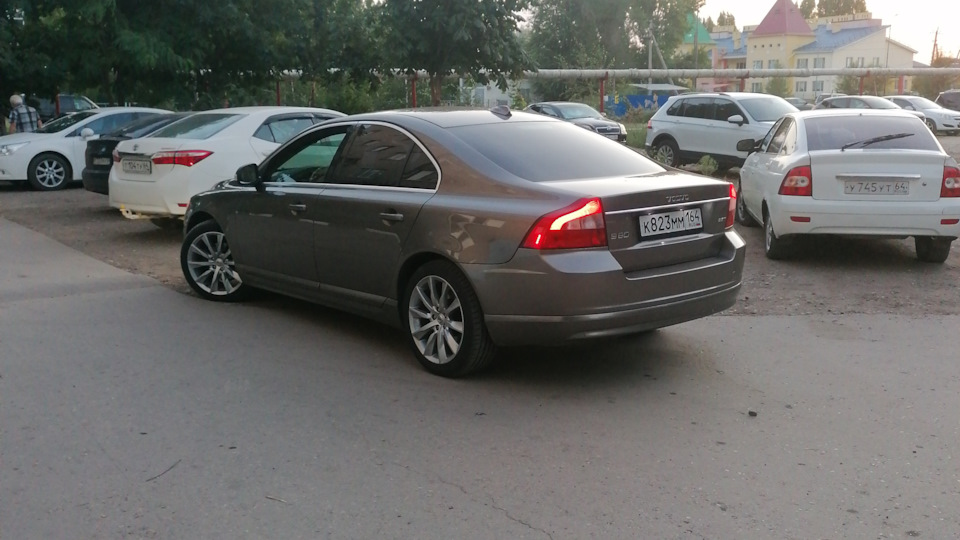Volvo S80 (2G) 2.5 бензиновый 2008 | на DRIVE2