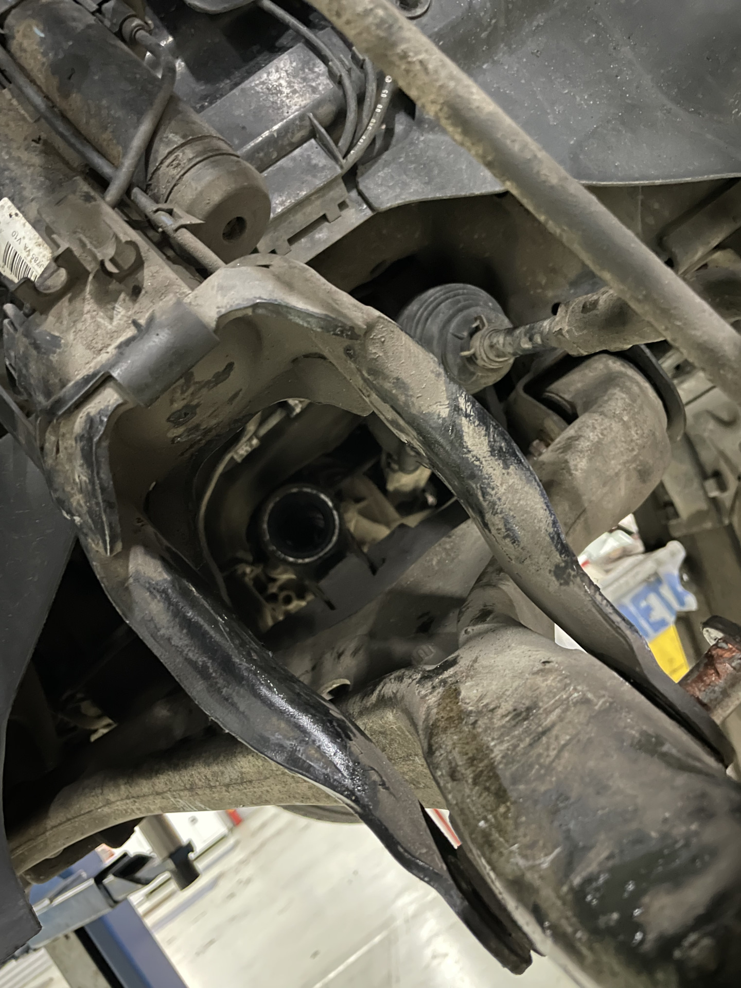 Замена правого и левого ШРУС на GL166 — Mercedes-Benz GL-Class (X166 ...