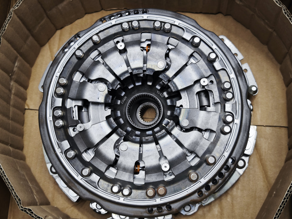 Комплект сцепления DQ200 DSG7 602000600 на Audi A3 (8V), Volkswagen ...