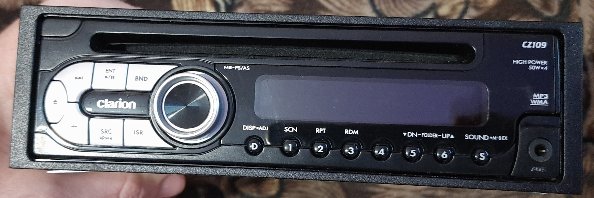 Автопроигрыватель Soundmax SM-CCR3062B. — Suzuki Jimny (1G), 0,6 л ...