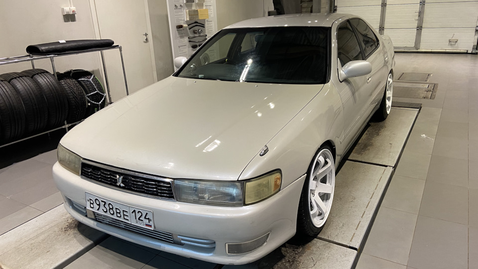 Toyota Cresta (90) 2.5 бензиновый 1993 | 1JZ-GTE МТ Tourer V на DRIVE2