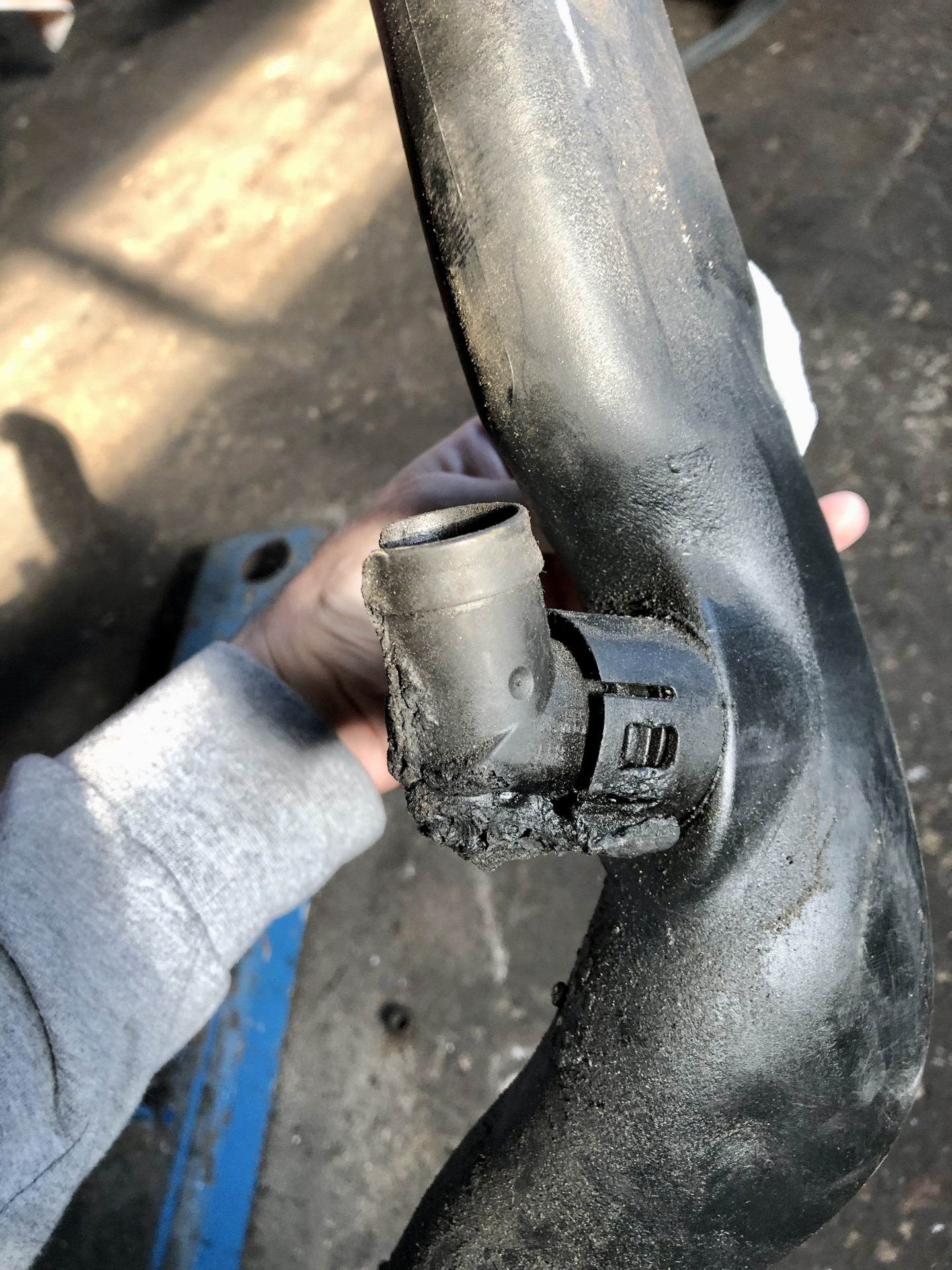 Воздуховод и возгорание — BMW X6 (E71/E72), 3 л, 2009 года | визит на ...