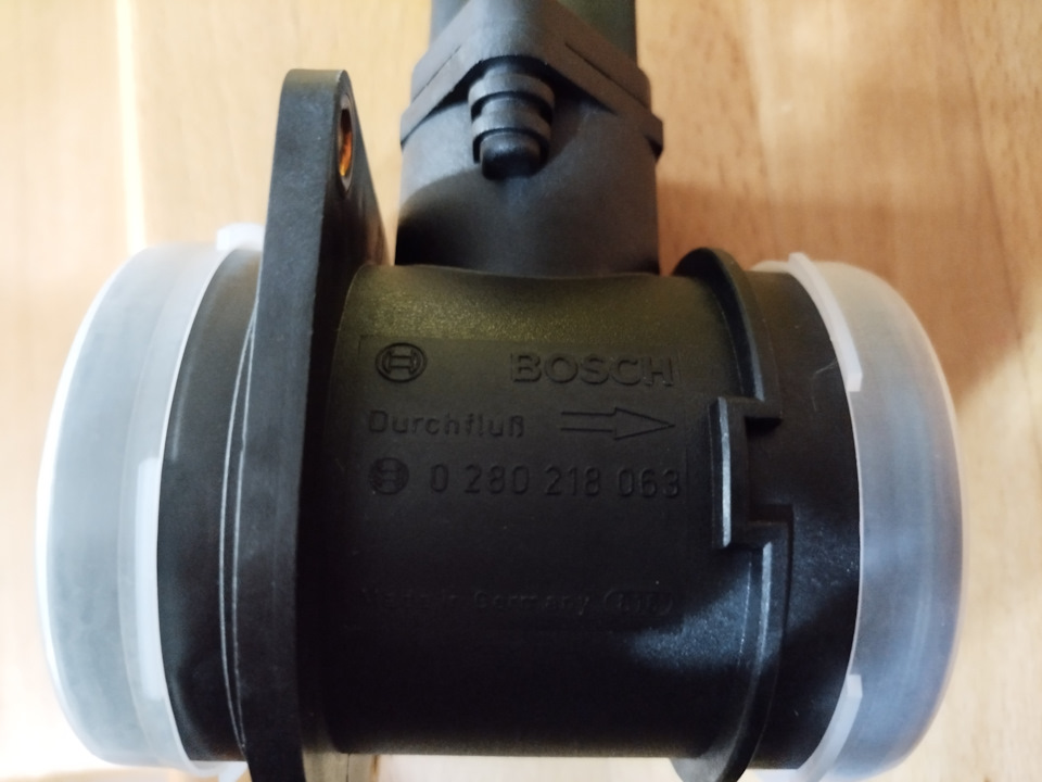 0280218063 Датчик массового расхода воздуха BOSCH | Запчасти на DRIVE2