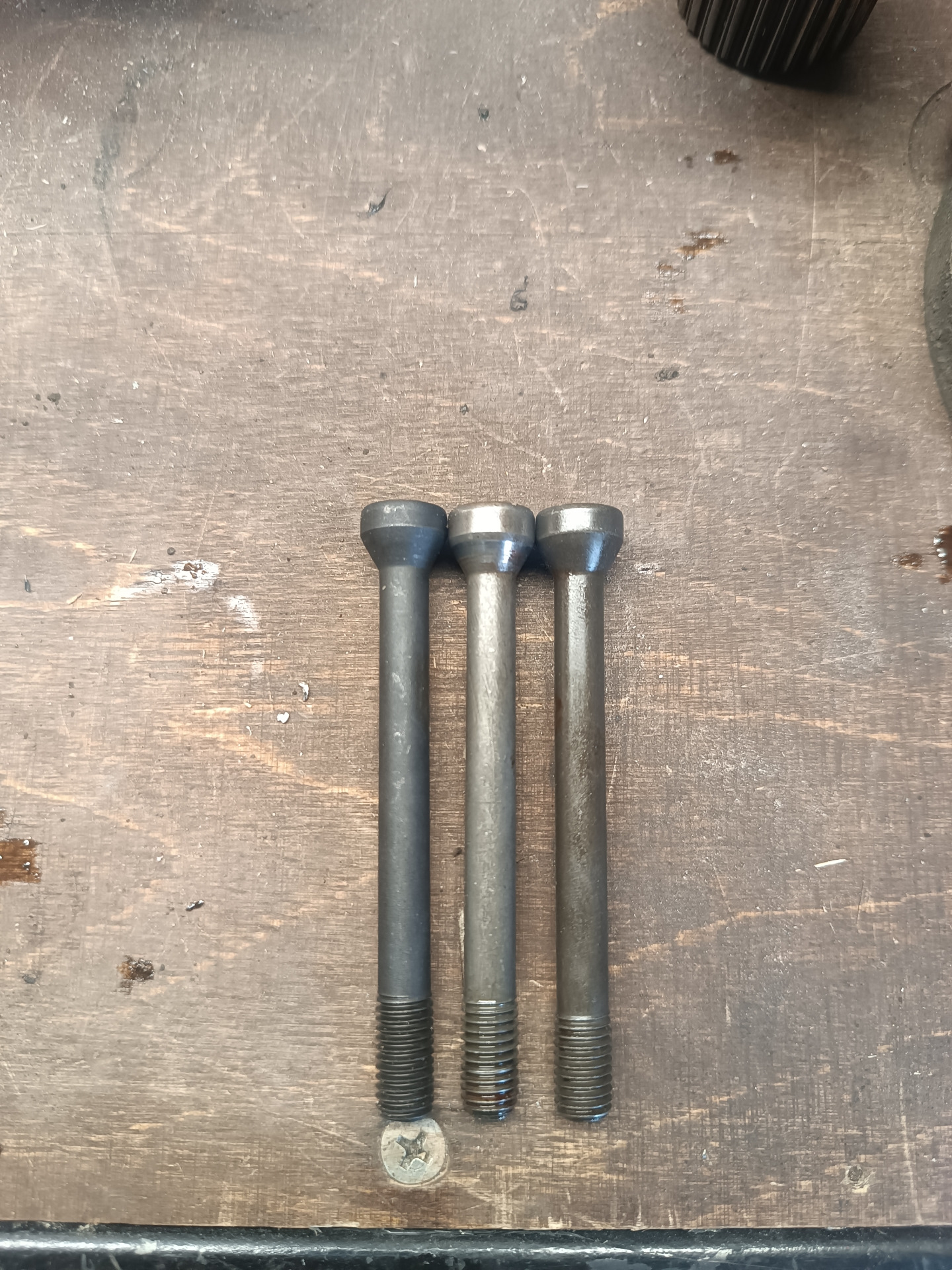 17.Замена правого привода — Volkswagen Caravelle (T5), 2 л, 2010 года ...