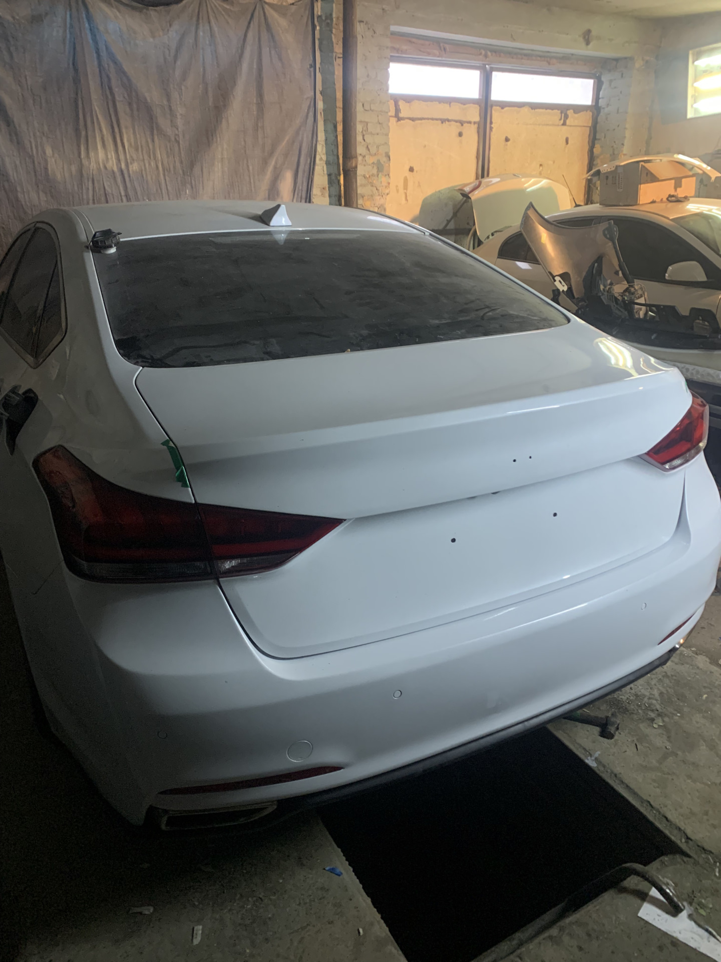 Сборка и покраска — Hyundai Genesis (2G), 3 л, 2014 года | кузовной ...