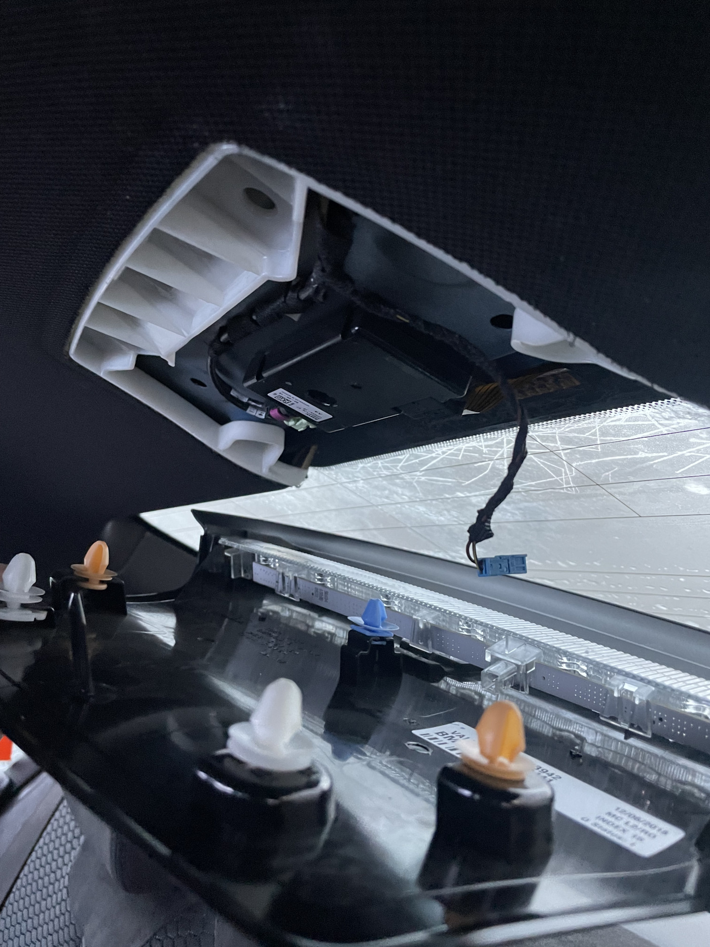 Замена батарейки в блоке ATM (ошибка экстренного вызова, SOS) — BMW 3 ...