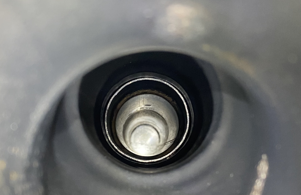 Грязеотражатели задних колес и брызговики — Volvo XC90 (1G), 4,4 л ...