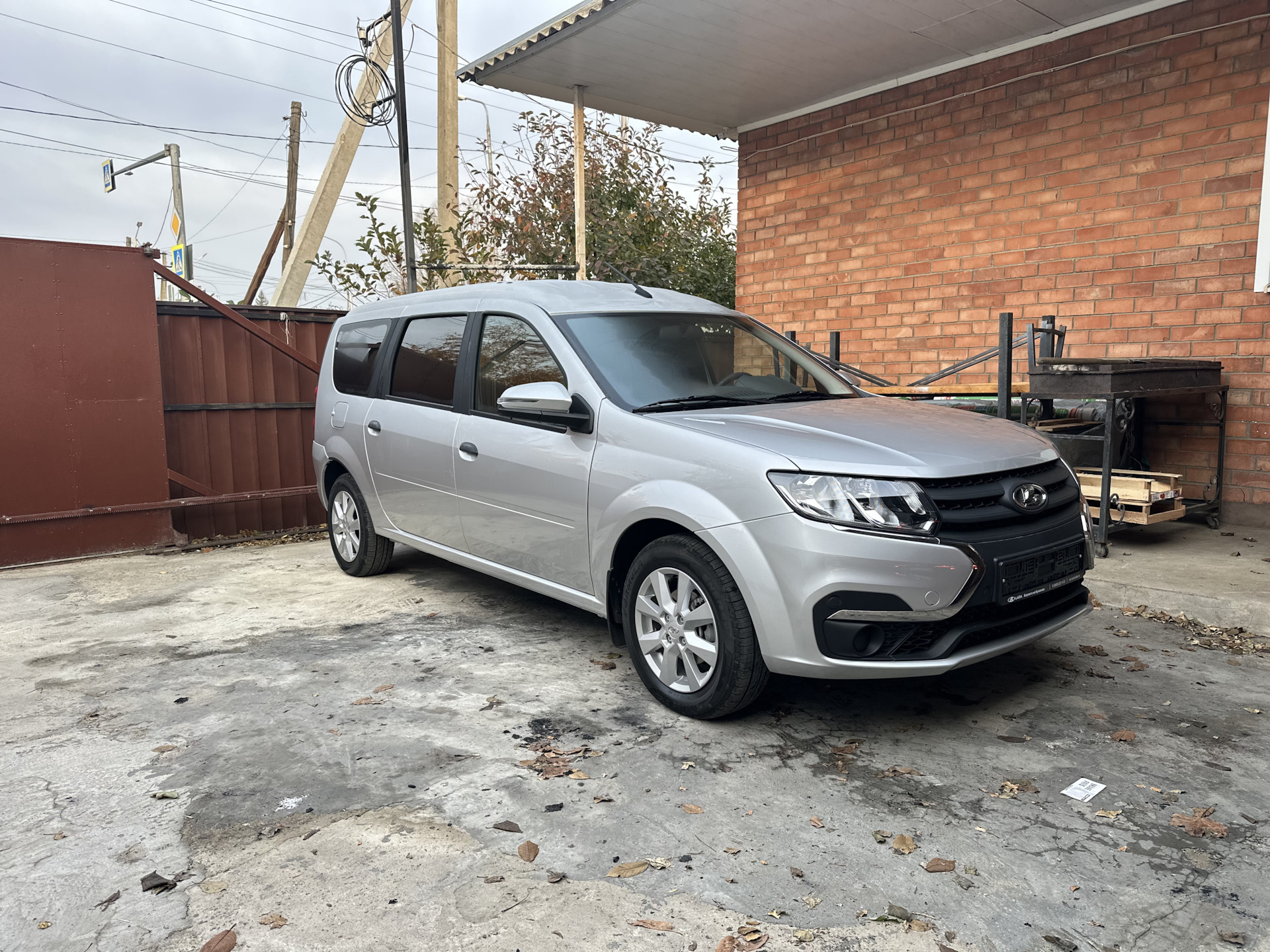 Зимний комплект колес r16 — Lada Ларгус, 1,6 л, 2024 года | колёсные ...