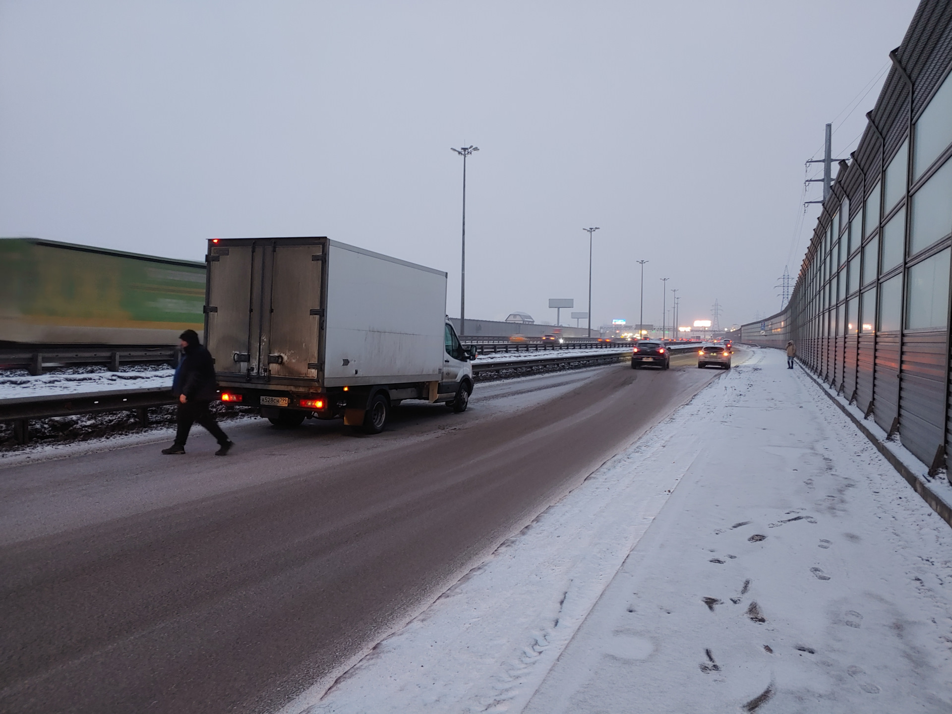 Предновогодняя неожиданность. — Ford Focus Hatchback III, 1,6 л, 2019 ...