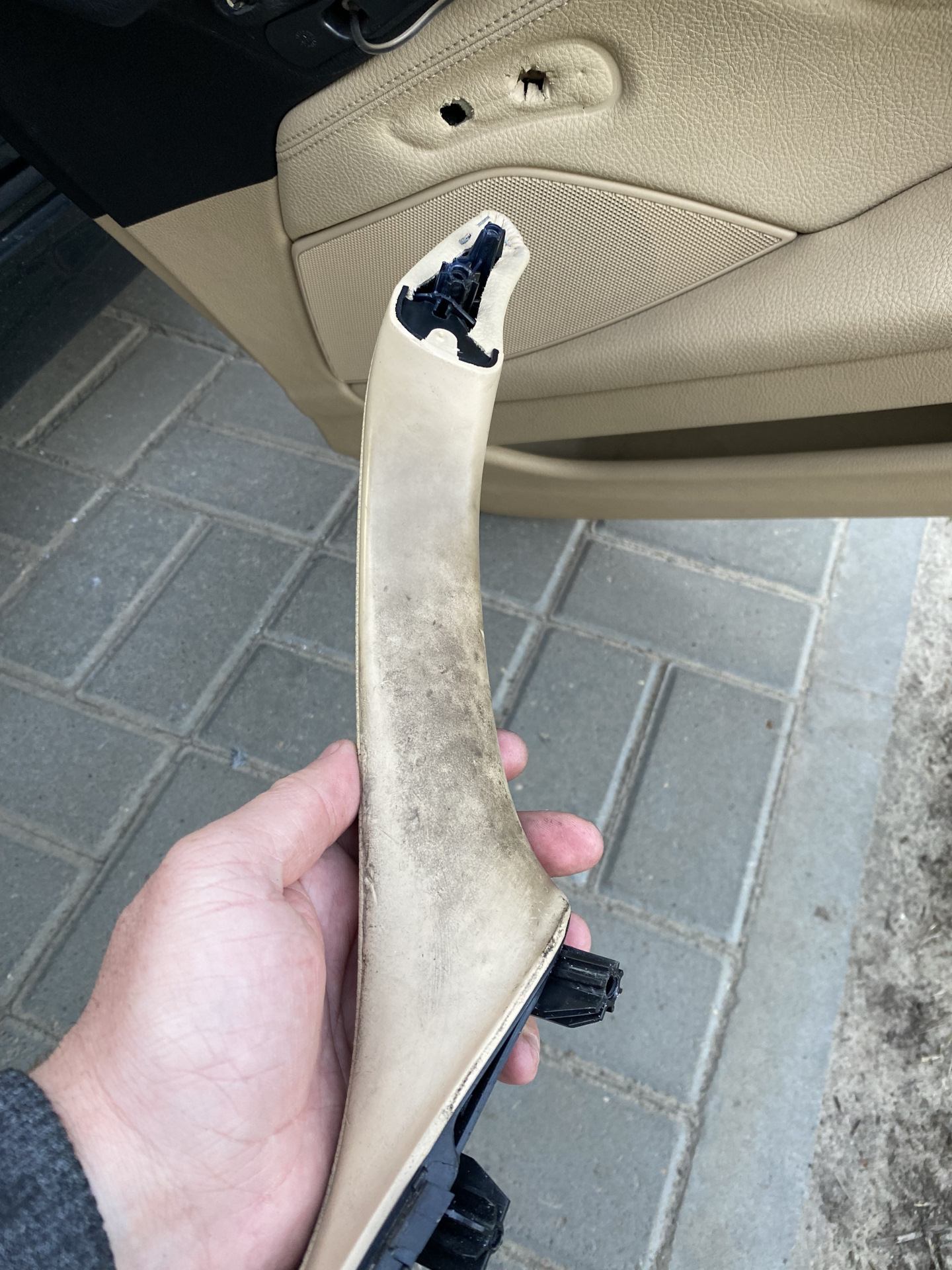 Ручки передних дверей внутренние — BMW 5 series (F10), 2 л, 2014 года ...