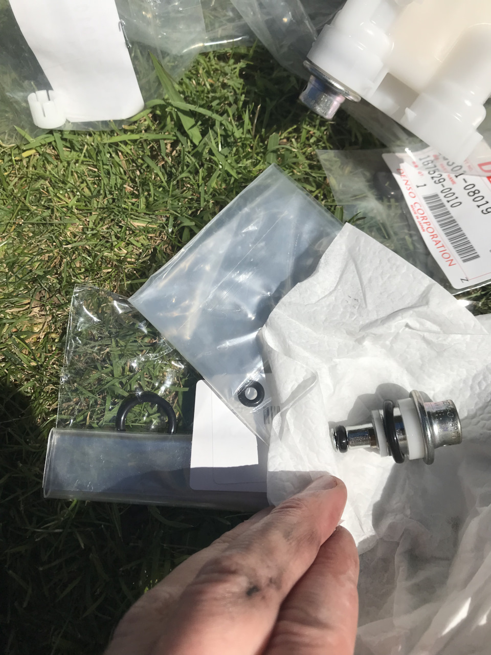 Замена топливного фильтра LS460 — Lexus LS (USF40/41), 4,6 л, 2011 года ...