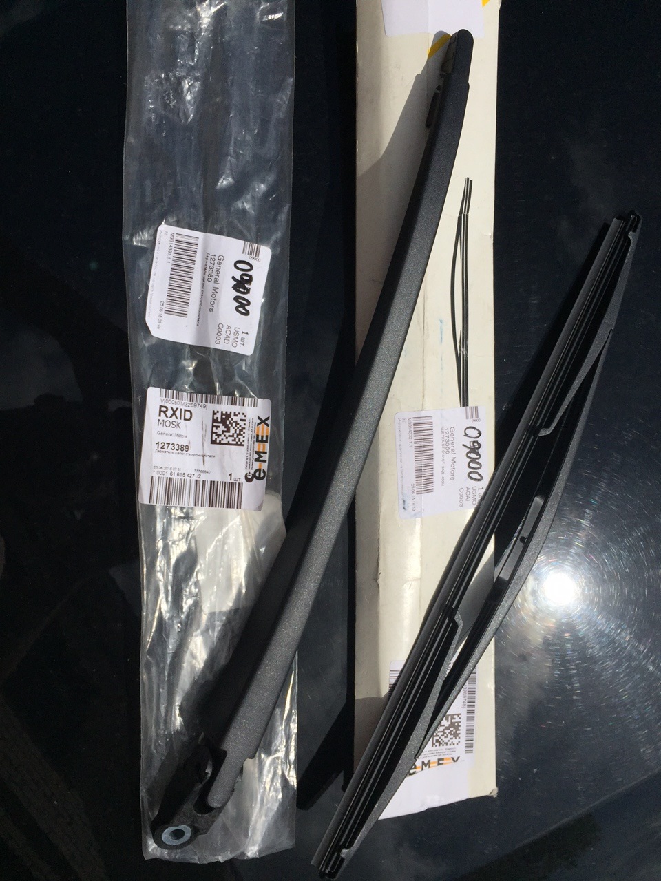 Замена щетки и демпферов капота — Opel Astra G, 1,6 л, 2003 года ...