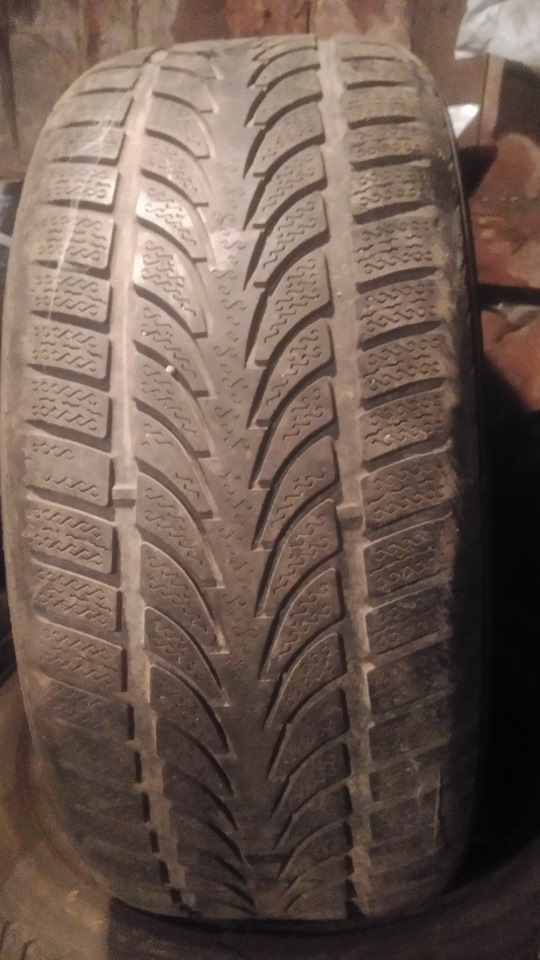 Шины зимние нешипованные Nokian 245/45 R18. Б/у | 1 500 ₽ в городе ...