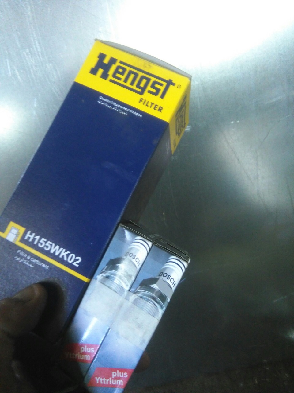 Свечи и топливный фильтр. — Skoda Fabia Mk2, 1,4 л, 2009 года ...