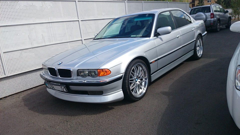 25. В цвет. — BMW 7 series (E38), 2,8 л, 1999 года | фотография | DRIVE2