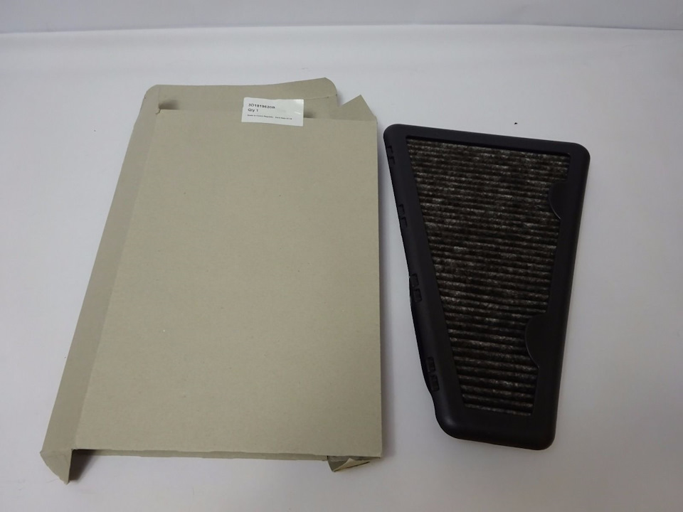 Фильтр салона RH (правый) | Bentley Continental | 3D1819620A ...