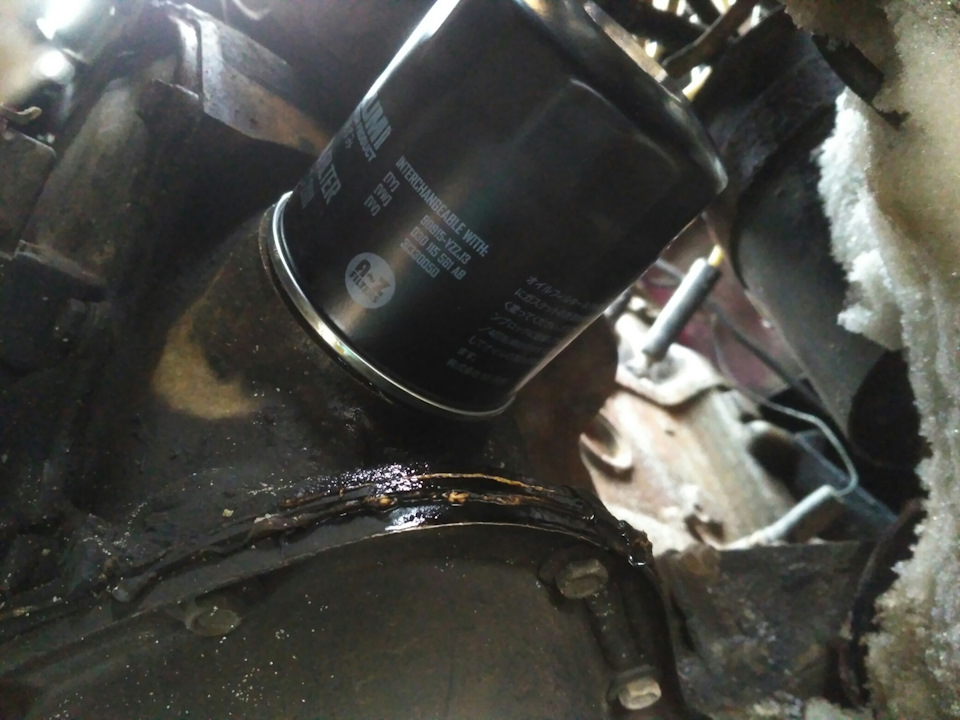 030115561AB Фильтр масляный / AUDI, VW, SEAT, SKODA 1.0-1.6 91~ VAG ...